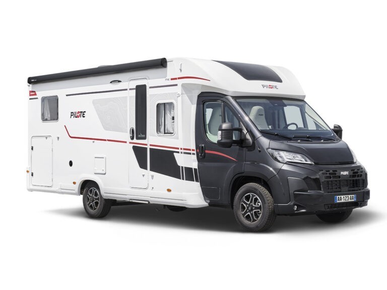 New Pilote Evidence P740 FC 2026 Motorhome For Sale